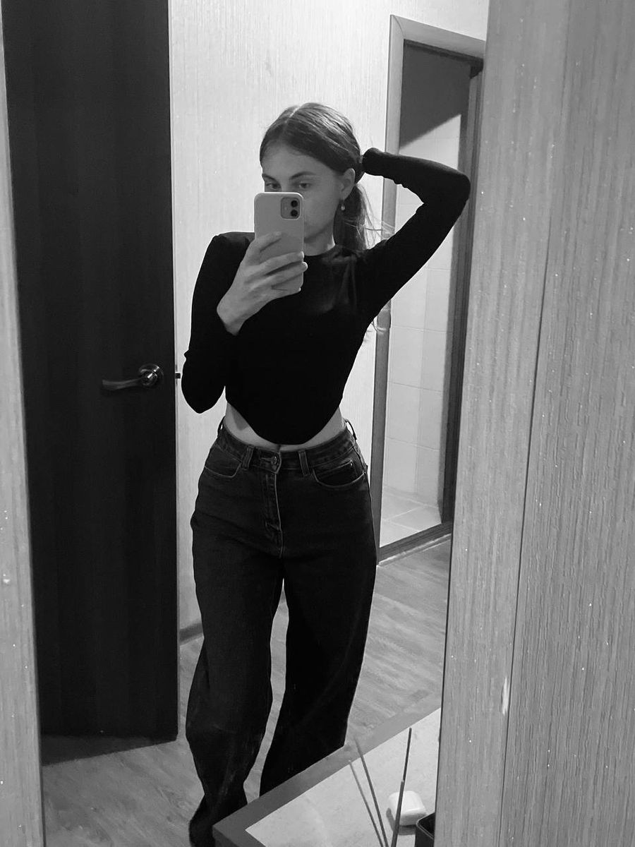 Lia ️ Live Cams | Skype, Teams, Discord & Telegram