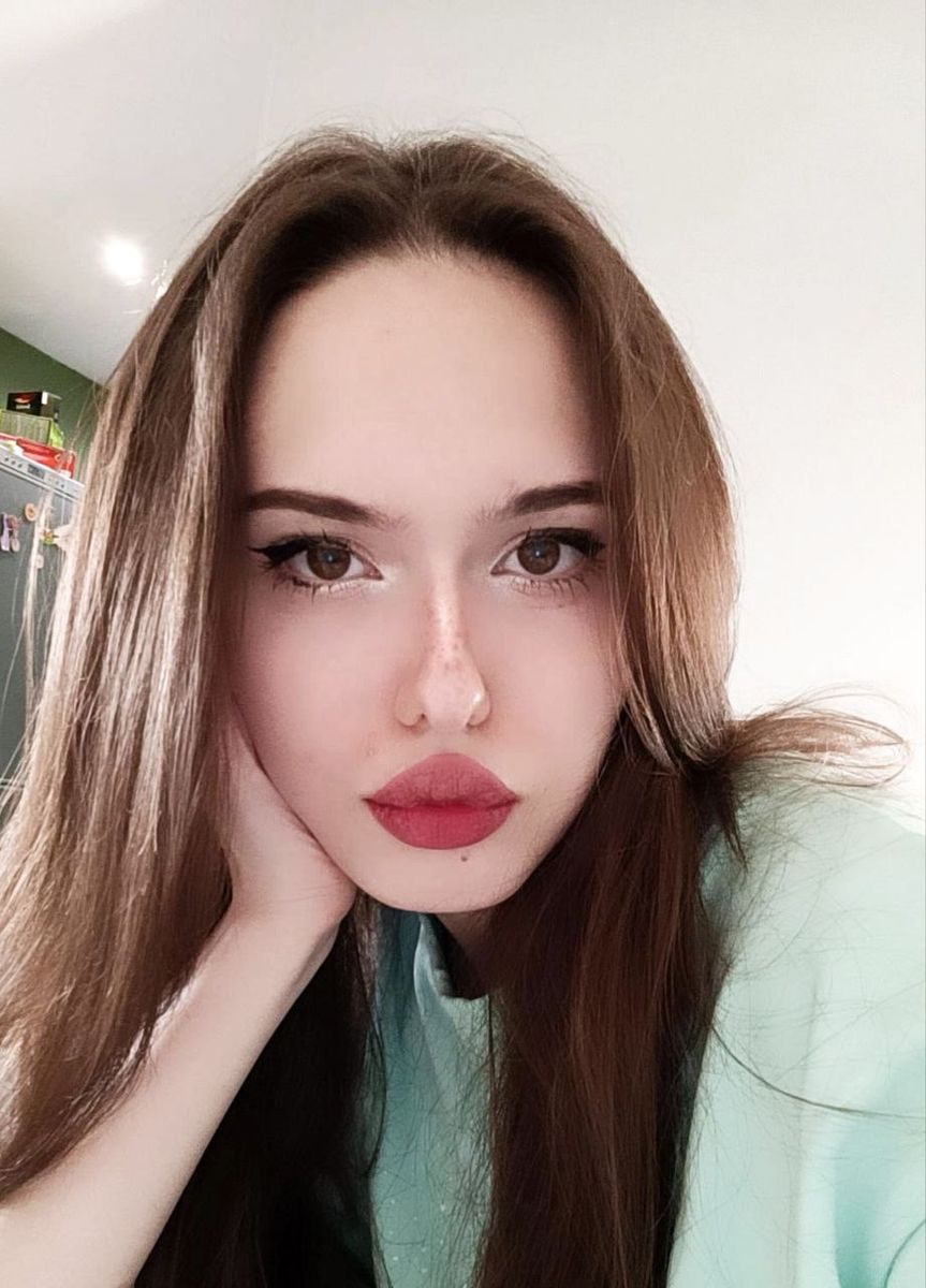 Rebecca ️ Live Cams | Teams, Discord & Telegram