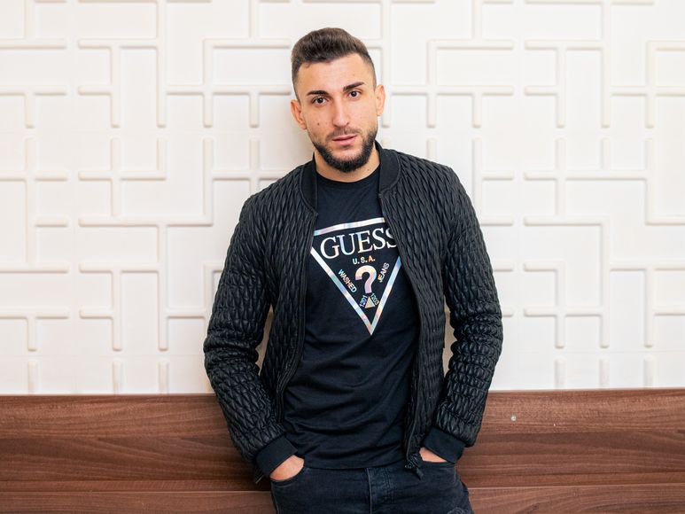 Male Profile & Live Cam Show SkyPrivate