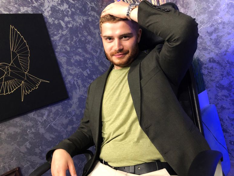 Male Profile & Live Cam Show pvt.sexy