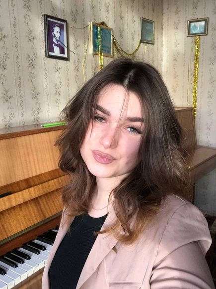 Sweetydasha Skype Skyprivate Girl Profile And Live Cam Show Skyprivate