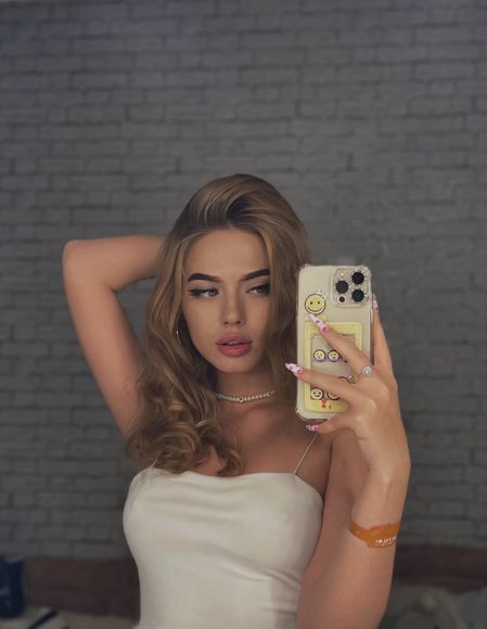 EvaIvory ️ Live Cams | Skype, Teams, Discord & Telegram