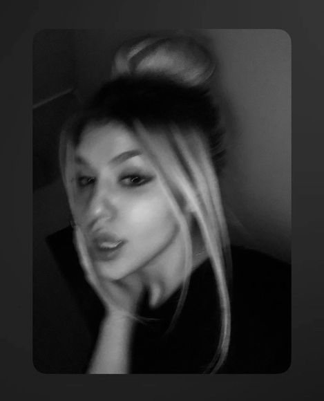 Female Profile And Live Cam Show Skype Streaming Love