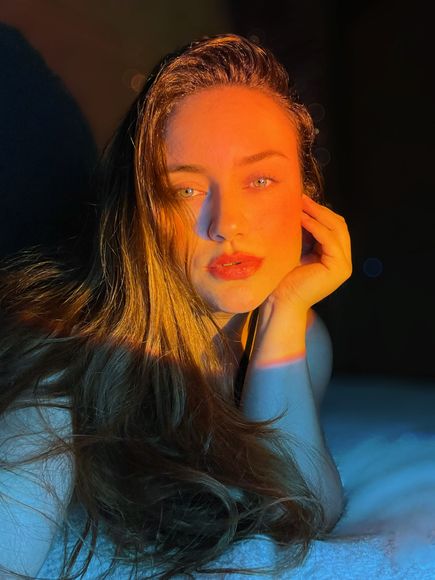 Megan J. ️ Live Cams | Skype, Teams, Discord & Telegram