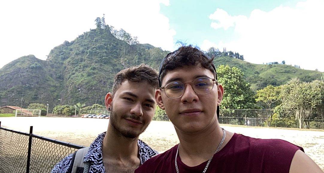 Chris And Jaco ️ Live Cams | Skype, Teams, Discord & Telegram
