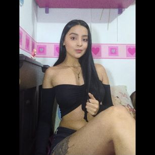 Shantal Lips Skype - live web cam show