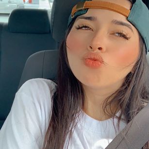 Emma Roa ️ Live Cams | Skype, Teams, Discord & Telegram