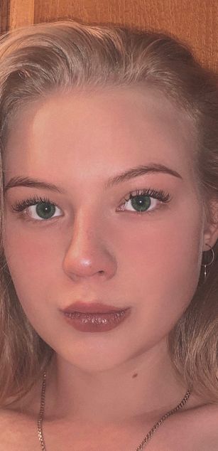 Tartberry Skype Madnessporn Life Girl Profile And Live Cam Show