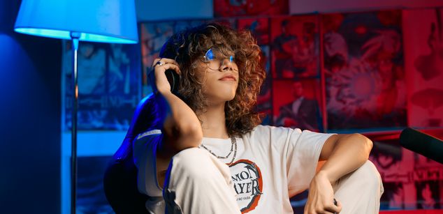 Dominic Brown ️ Live Cams | Skype, Teams, Discord & Telegram